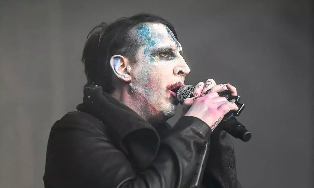 Marilyn-Manson-Ni-Estas-Kaoso-Albumo-Koncepto