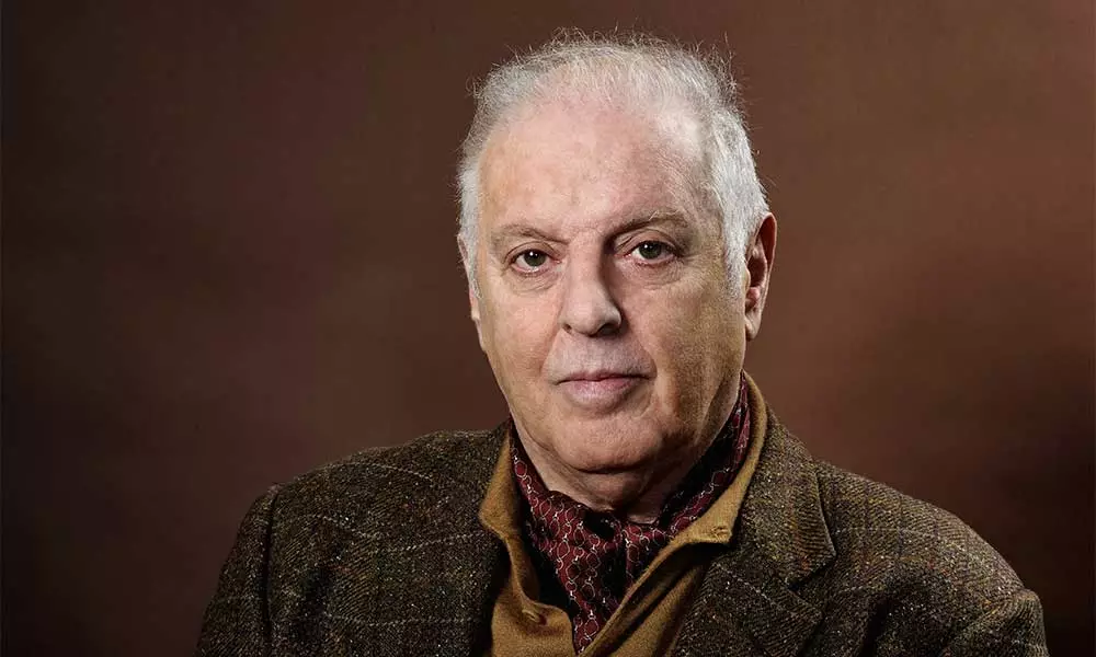 Kto je Daniel Barenboim? Objavte jeho hudbu | uObjavte