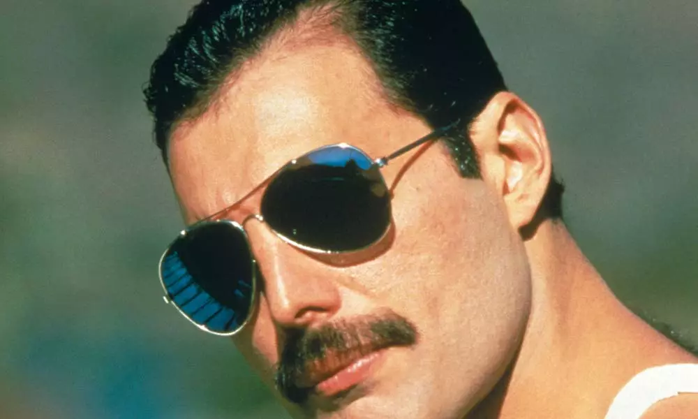 Hard Rock Cafe Freddie Mercury ilə Freddie ilə Bir Həftədə Hörmət Edin