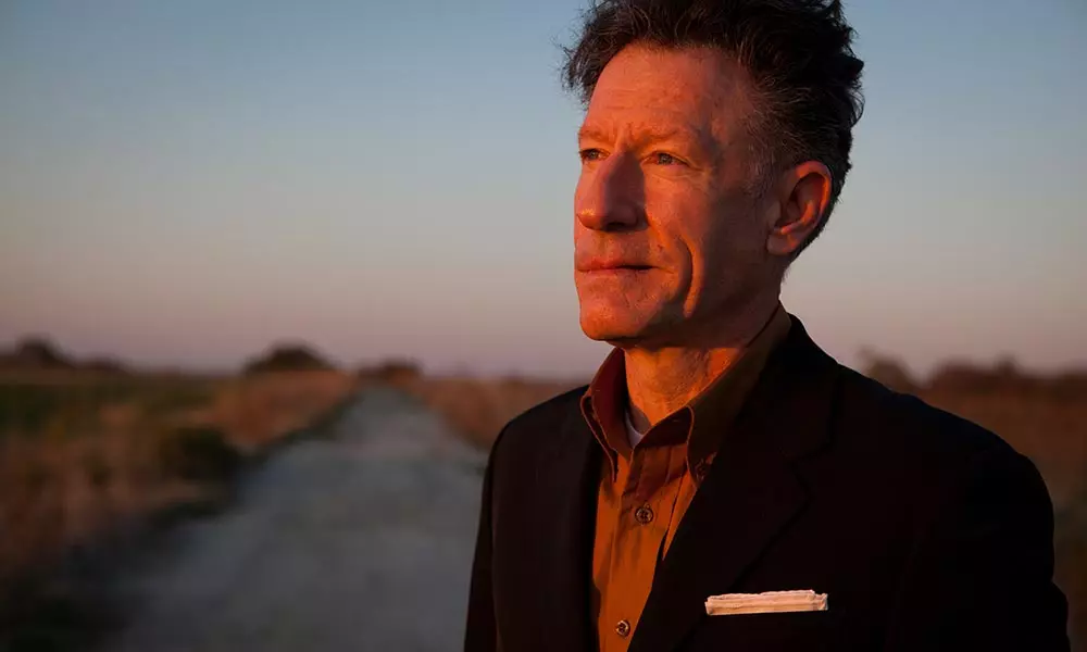 Lyle Lovett signerar på Verve, planerar nytt album för att "representera all min musik"