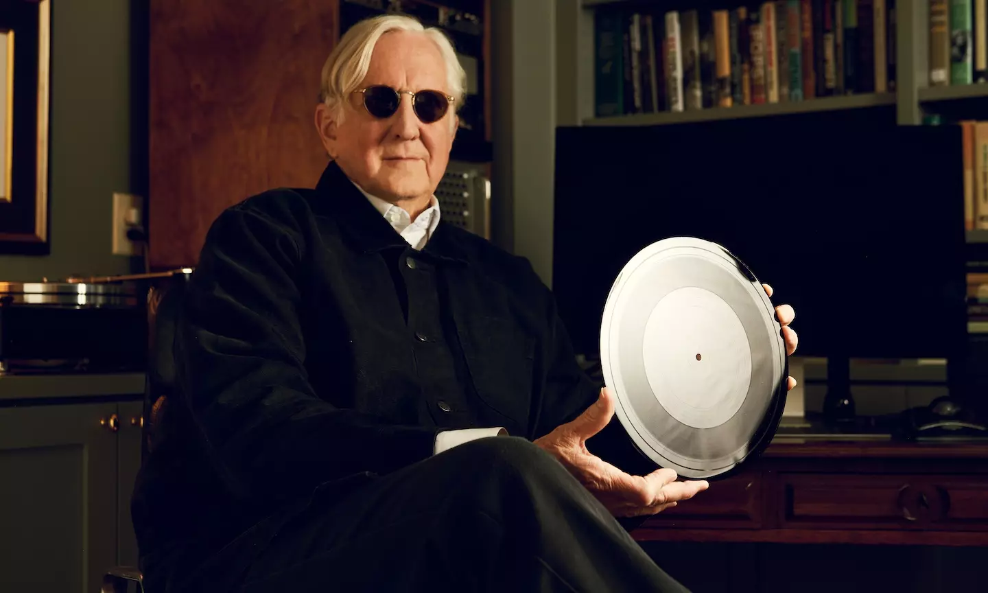 T Bone Burnett kondig 'The Invisible Light: Spells' aan