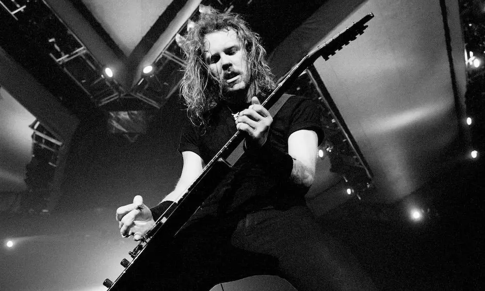 ‘The Black Album’: Mar a d’éirigh le Metallica an banna ceoil is mó riamh