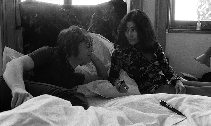 John Lennon kaj Yoko Ono Imagu gazetaran pafon retejo optimumigita 1000 - KREDITO Spud Murphy © Yoko Ono retejo optimumigita 740
