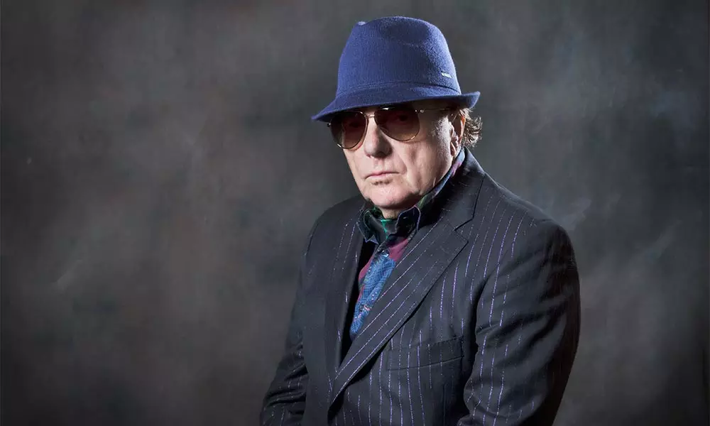 Inayobadilika: Jinsi Van Morrison Alirudi Katika Kutamba na Jazz