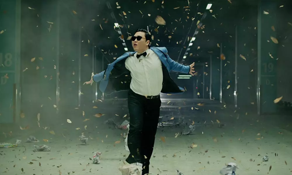 'Gangnam Style': Uburyo Psy's K-Pop Satire yakubise YouTube ya mbere ya 1bn