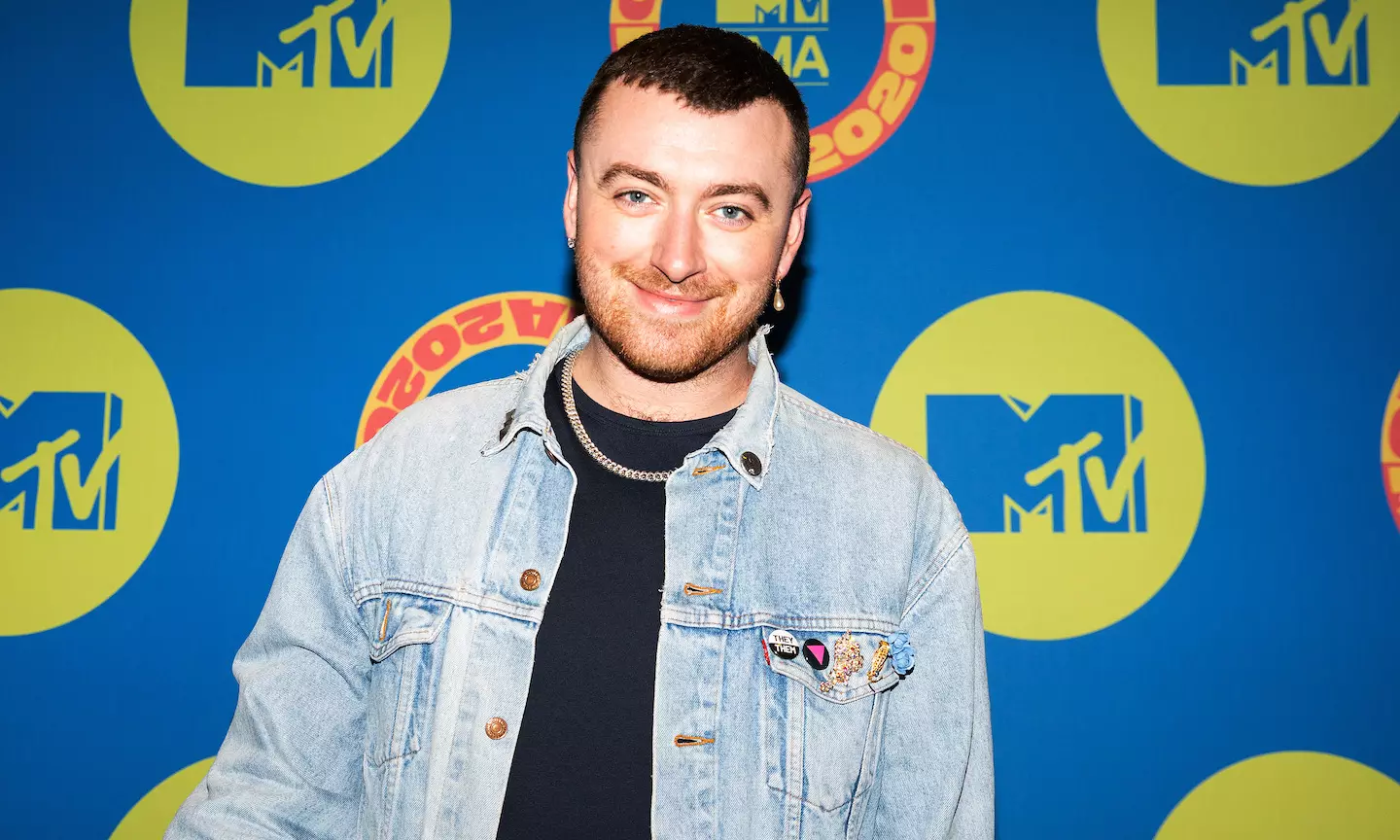 Sam Smith waxa uu la wadaagaa nooca dhabarka laga siibo ee 'I love more' | uDiscover