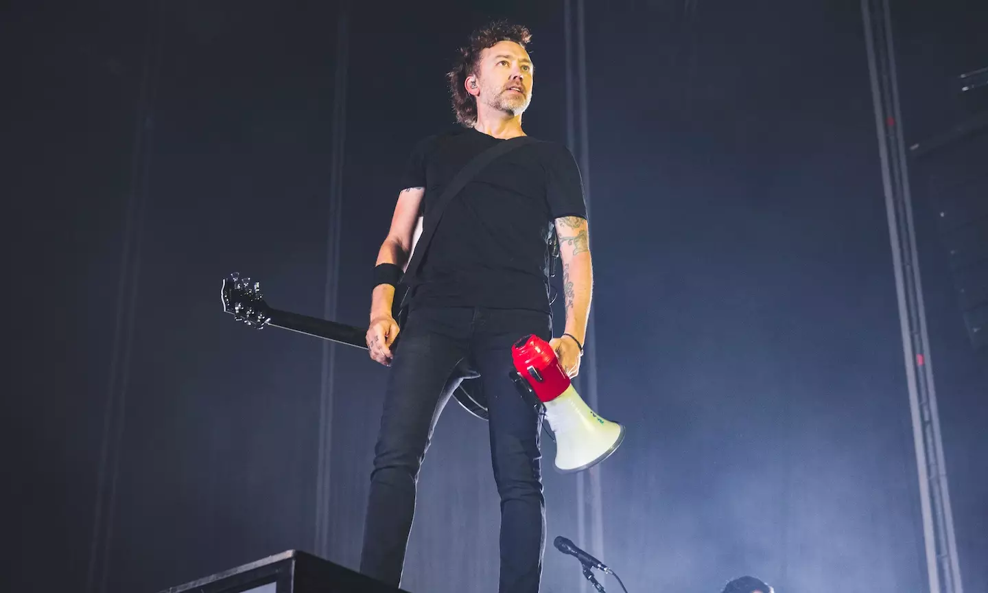 Rise Against Share-video van 'Last Man Standing' op South Side Festival