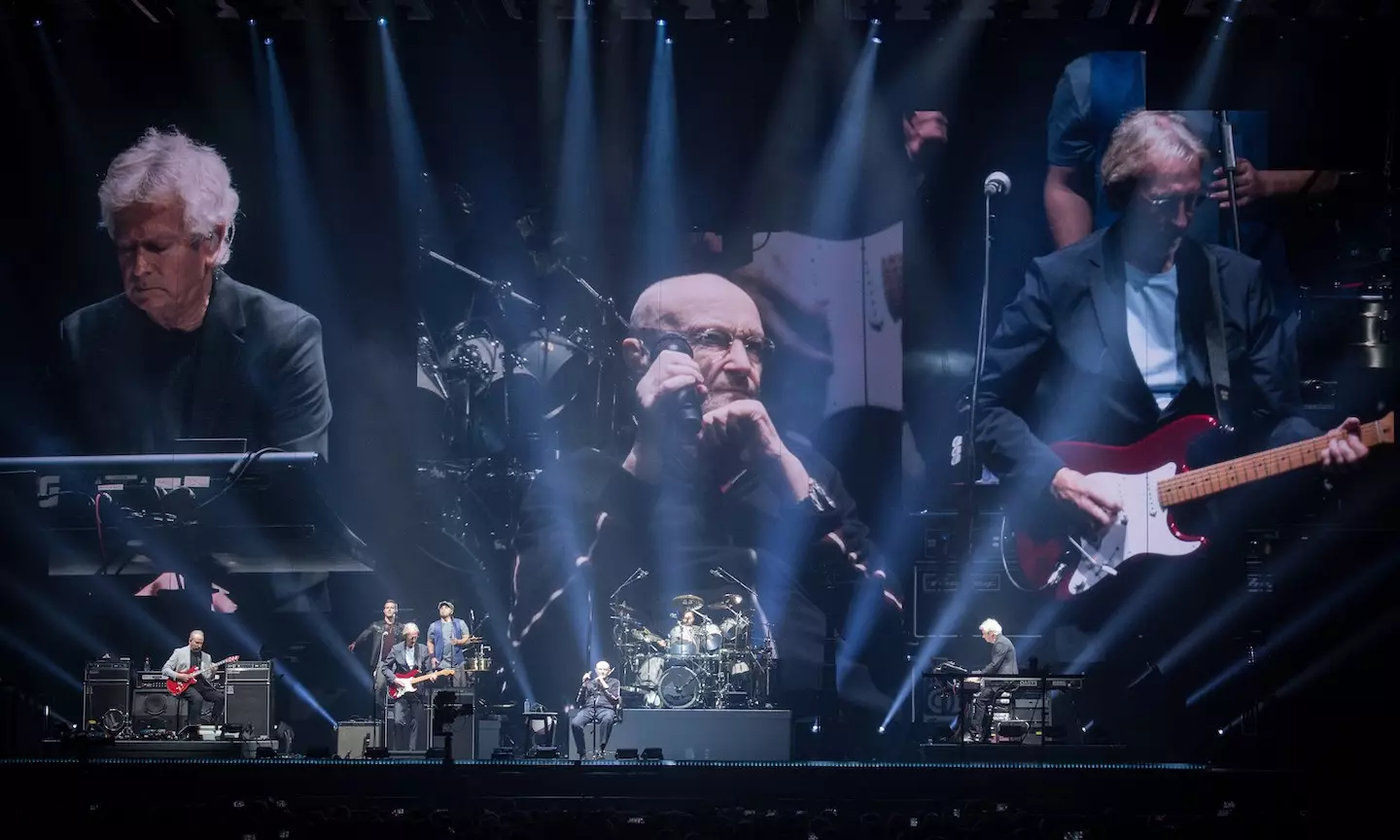 Phil Collins, Tony Banks og Mike Rutherford leika Final Genesis Show