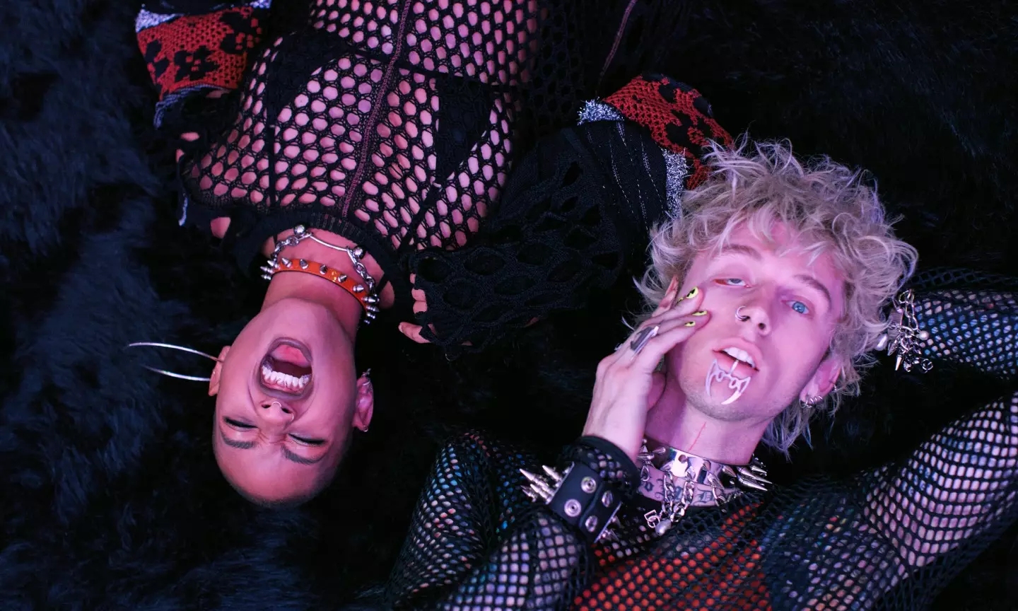 Machine Gun Kelly y WILLOW comparten su primera colaboración 'Emo Girl'