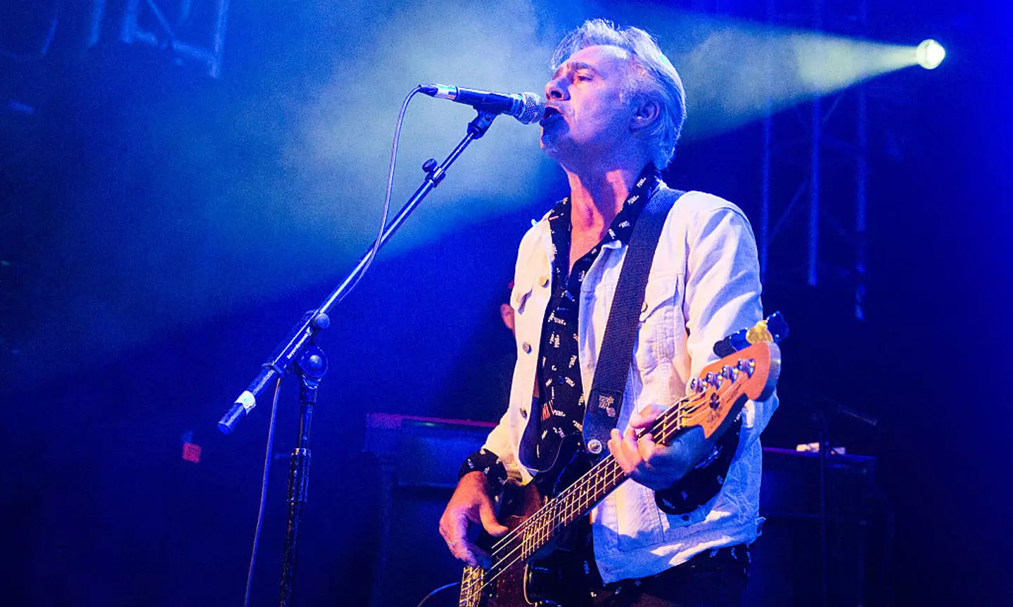 Sex Pistols Glen Matlock Tandhani Kesepakatan Solo Kanthi Grup Musik Universal