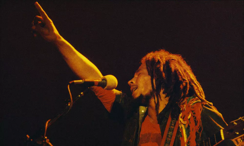 No Woman, No Cry: Detrás da canción innovadora de Bob Marley | uDiscover