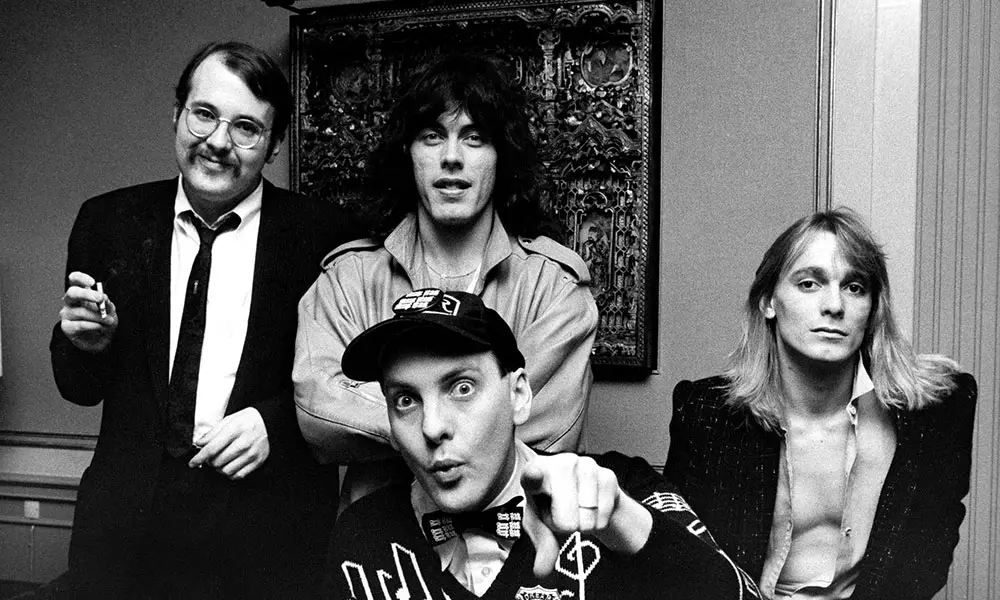 Cheap Trick - Rock Quartet Från Rockford, Illinois | uUpptäck musik