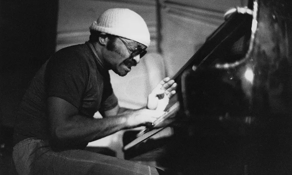 Muimbi wepiyano yeJazz Cecil Taylor Anofa muBrooklyn Ane makore 89