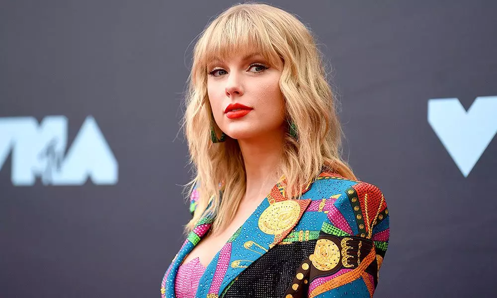 Fotografia Taylor Swift od Jamie McCarthy/Getty Images pre MTV