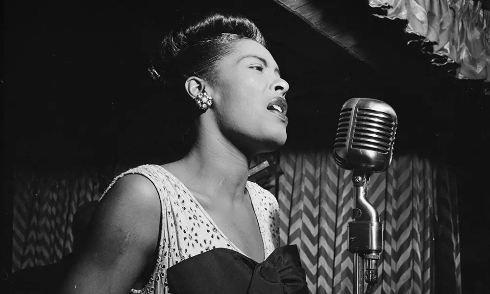 Billie Holiday - Brilliant Singer & Great Lyrical Interpreter | uDiscover Mizik