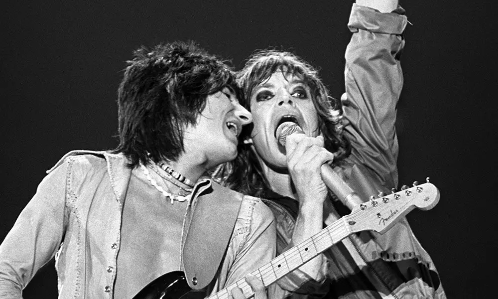 The Rolling Stones uppträder live på Tour of the Americas 75