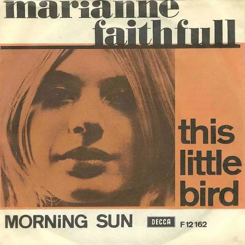 'Este pajarito': Marianne Faithfull, de 18 años, vuela alto | uDescubrir