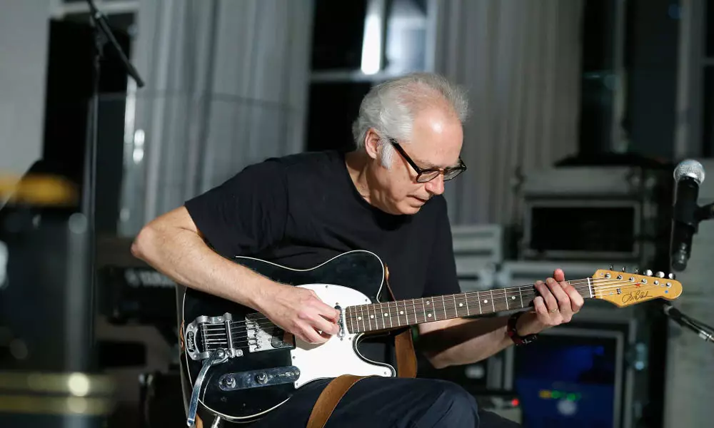 ดูวิดีโอสำหรับ Bill Frisell's Keep Your Eyes Open