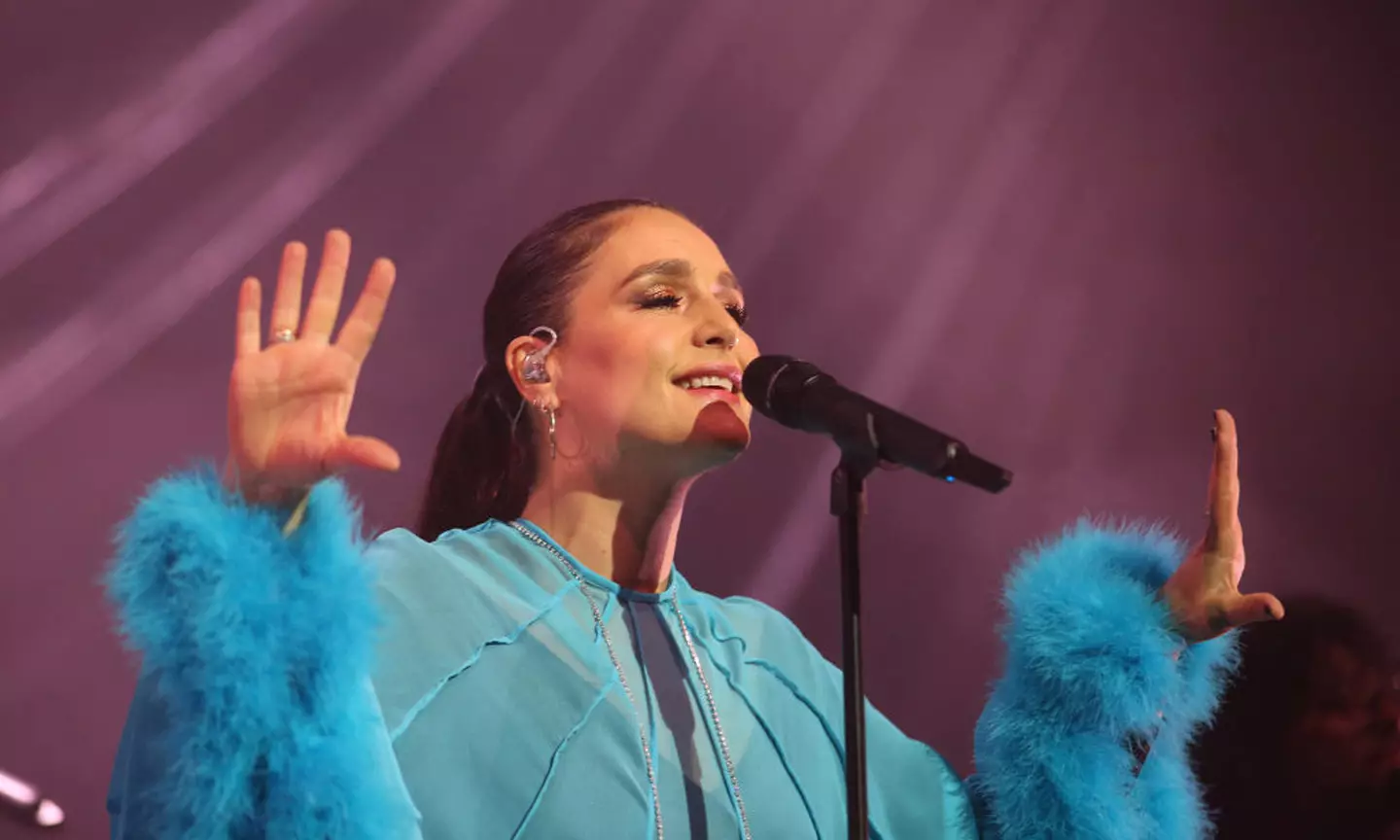 Jessie Ware iyo inbadan ayaa loo xaqiijiyay Hoopla Awooda London 2022