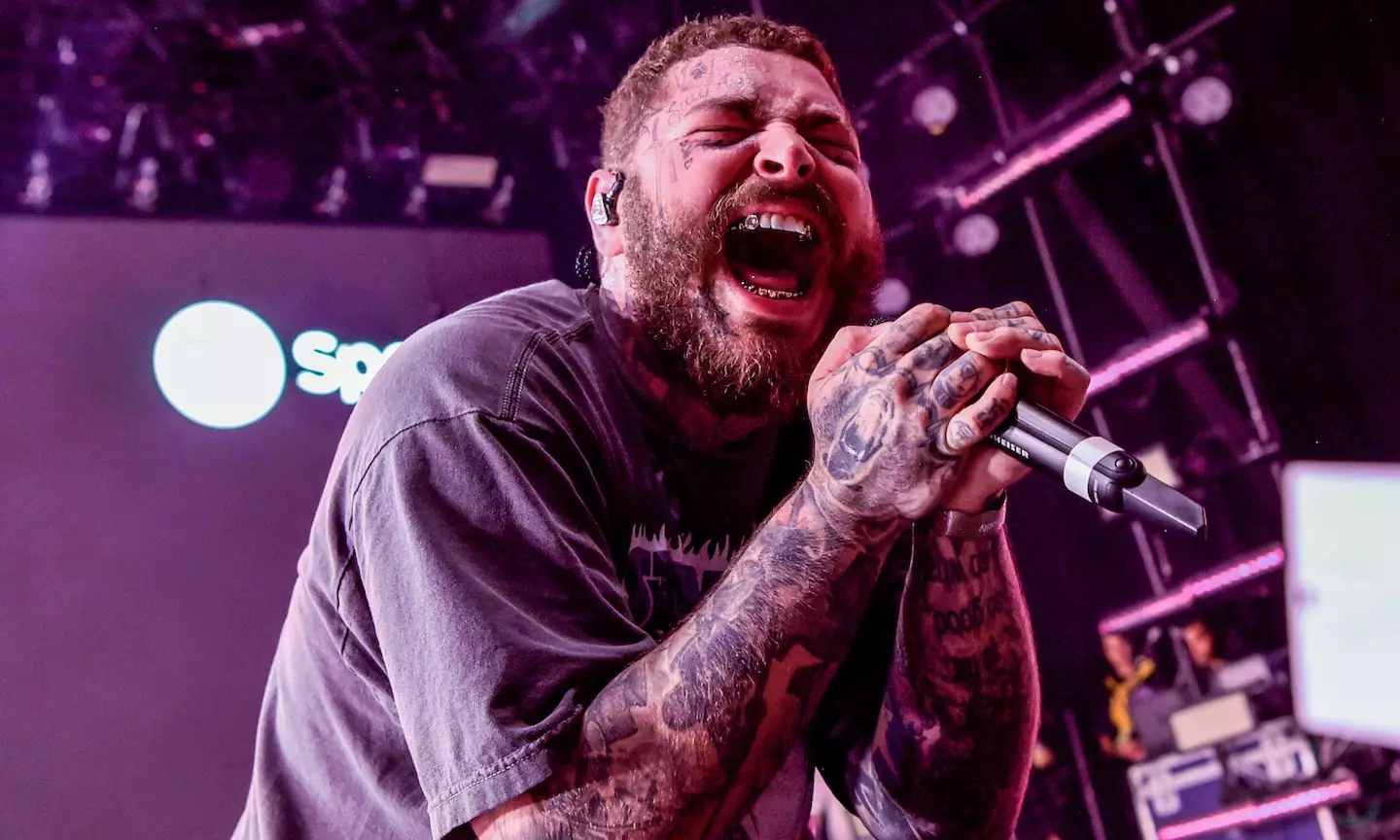 Post Malone dia nanambara ny 'Twelve Carat Toothache' VR Concert