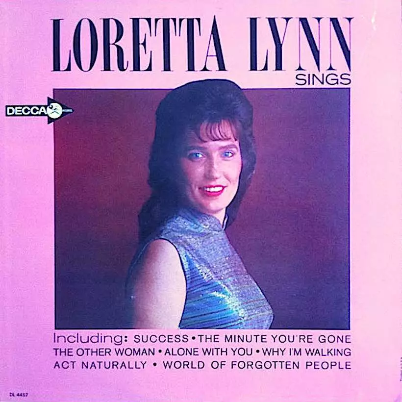 Honky Tonk Girl: Debut Grand Ole Opry Loretta Lynn | uPapanggihan