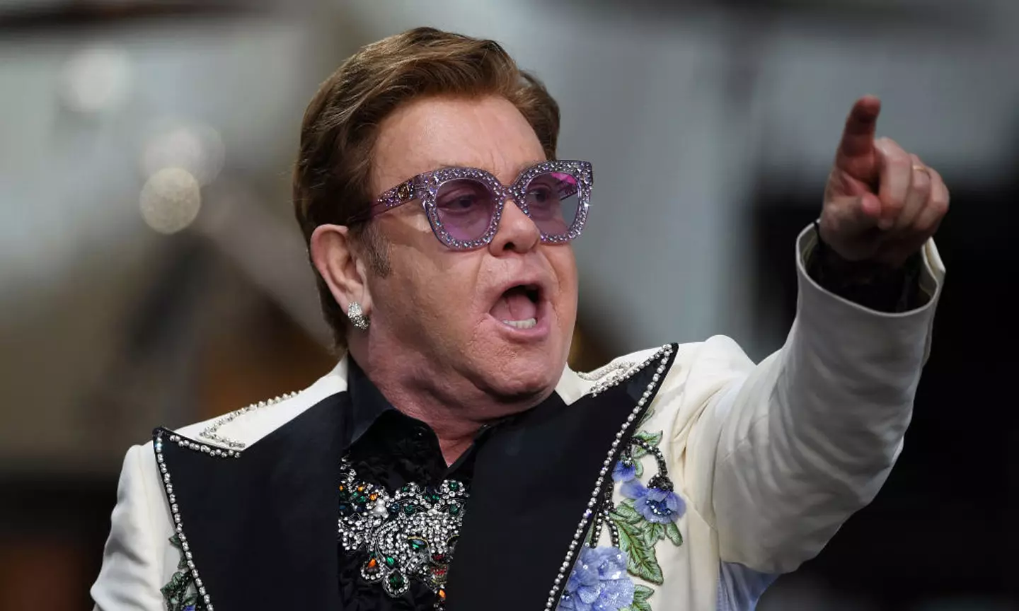 Elton John, Ratu Antarane Artis Album Paling Adol Ing Inggris Ing 2021