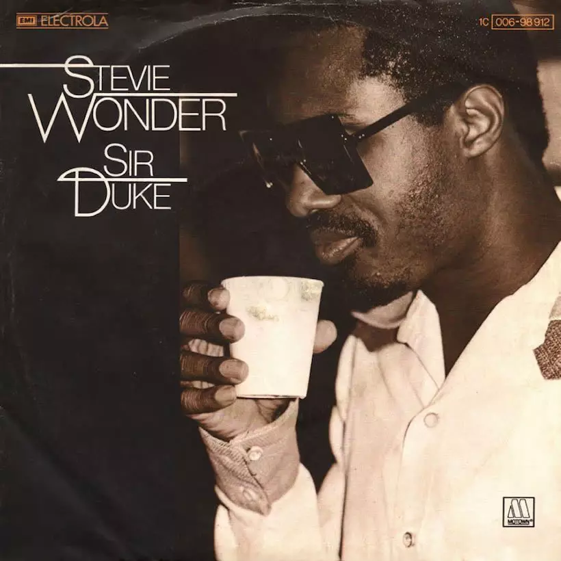 'Sir Duke': Stevie Wonder salye Duke Ellington epi li monte nan nimewo 1