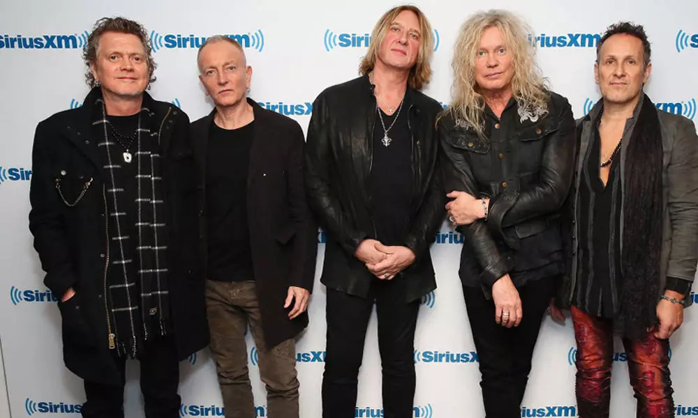 Гитаристот на Def Leppard Вивијан Кембел е назначен за амбасадор на НУ Хоспис