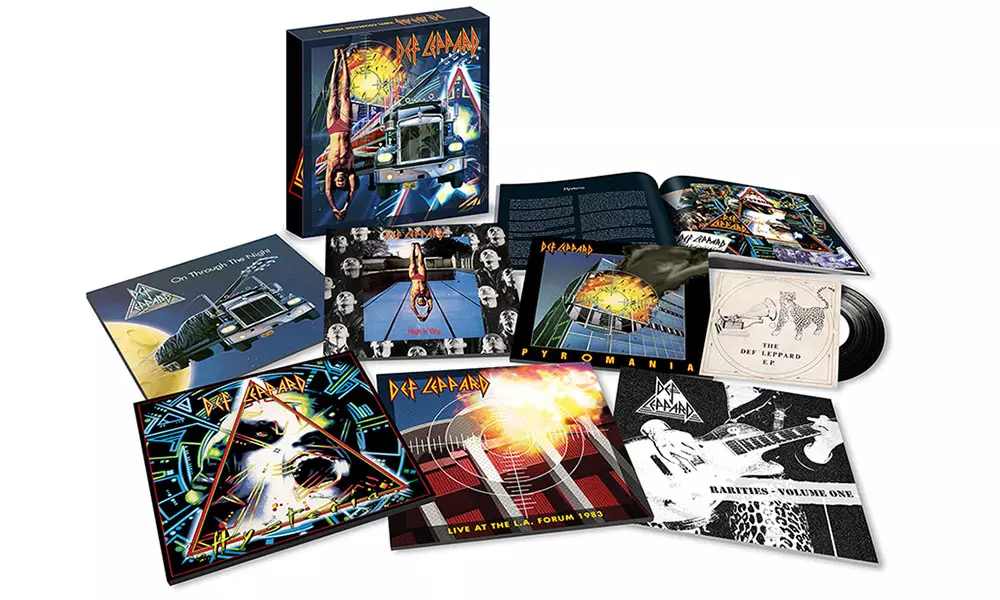 Def Leppard Kede Iwọn didun Ọkan, Akọkọ Ninu Awọn Eto Apoti Apoti Mẹrin