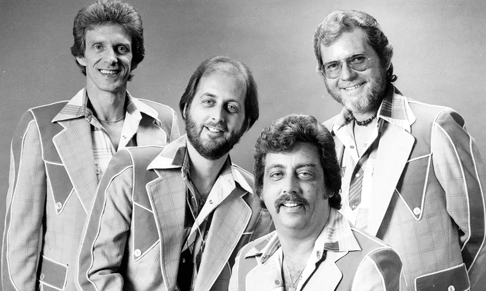 Et endelig land nr. 1 for Statler Brothers - uDiscover