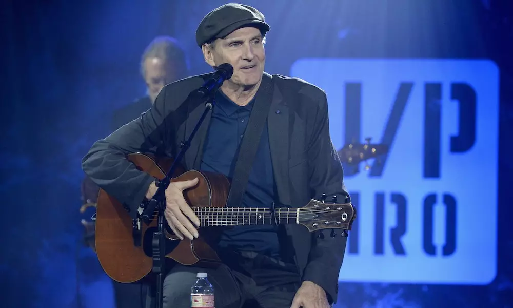 James Taylor pojavljuje se s novom knjigom koja opisuje 'Sweet Baby James' | uDiscover