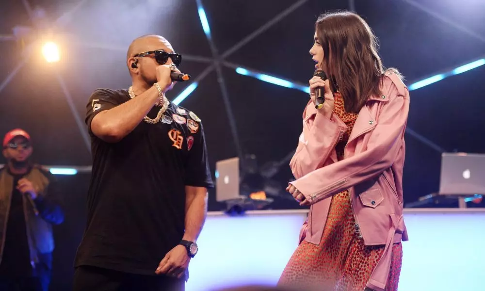 Sean Paul thiab Dua Lipa - Duab: Dave J Hogan / Getty Images rau MTV