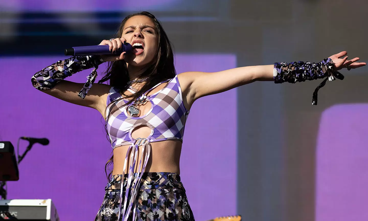 Is é ‘Géar’ le Olivia Rodrigo an 10 LP is Fearr san 21ú hAois