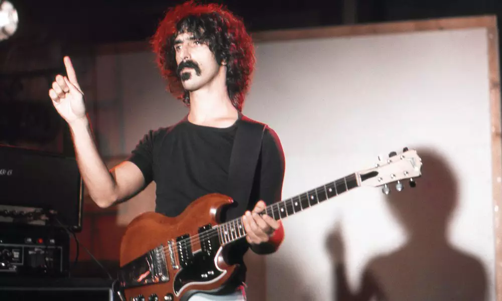 Frankas Zappa: Kaip alkanas keistuolis tapo „pasidaryk pats“ pradininku | uDiscover