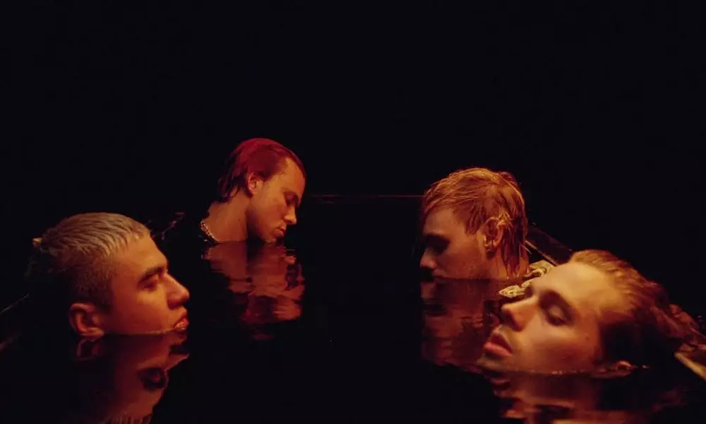 Kuckt 5 Seconds Of Summer's New, Dark Video Fir 'Easier' | uEntdeckt