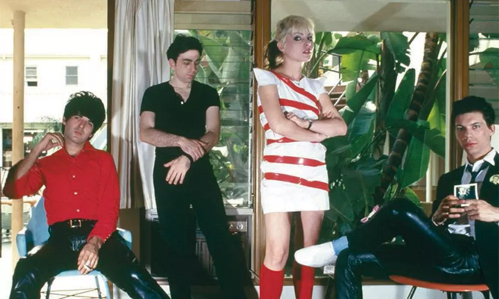 Blondie-Debbie-Harry-Chris-Stein-En-Conversation