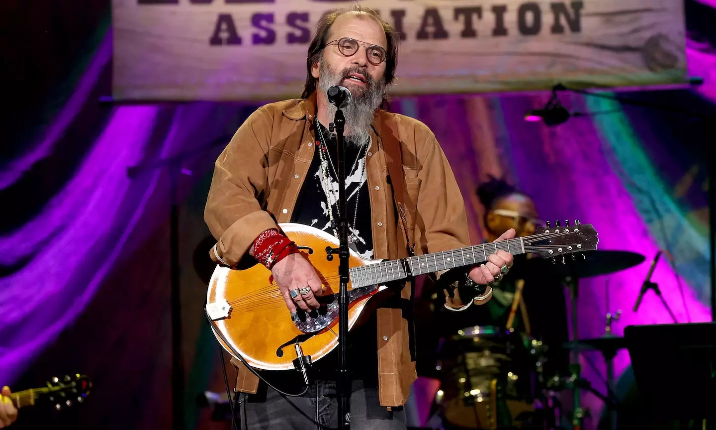 Steve Earle, Lucinda Williams, Diẹ Ṣeto Fun Justin Townes Earle oriyin