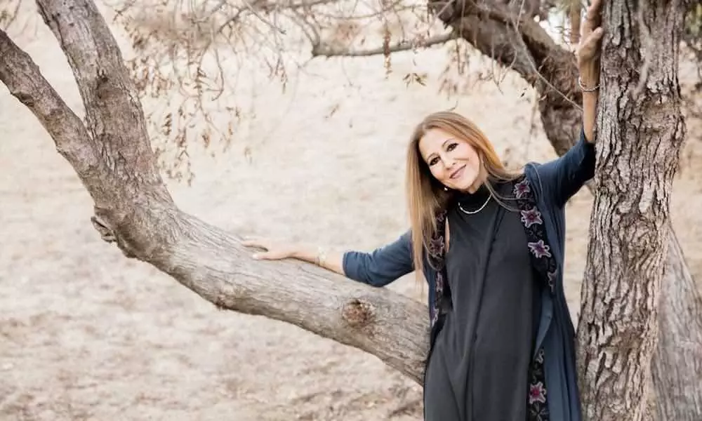 'Lafiya A Hannun Lokaci': Rita Coolidge akan Cocker, Clapton Da ƙari