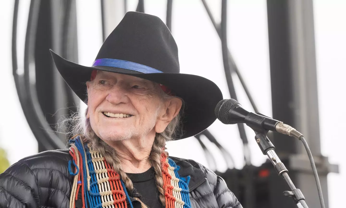 'Selebrasyon Anivèsè' Willie Nelson a ajoute Margo Price, Nathaniel Rateliff