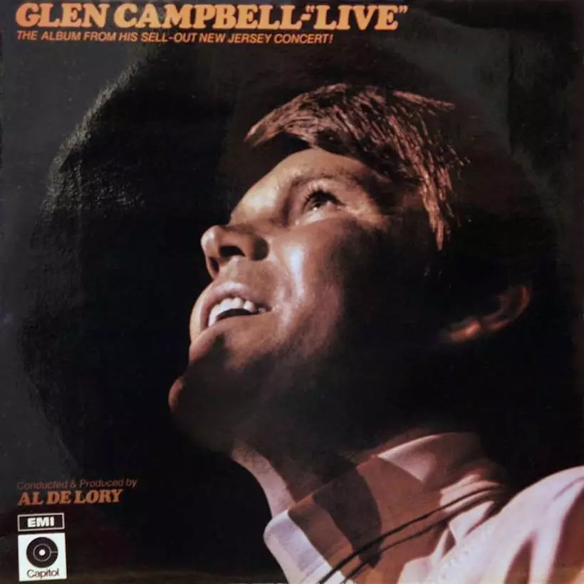 'Glen Campbell Live': Imbonerahamwe ya Album y'Ubwongereza Kugera Intwari-Igihugu