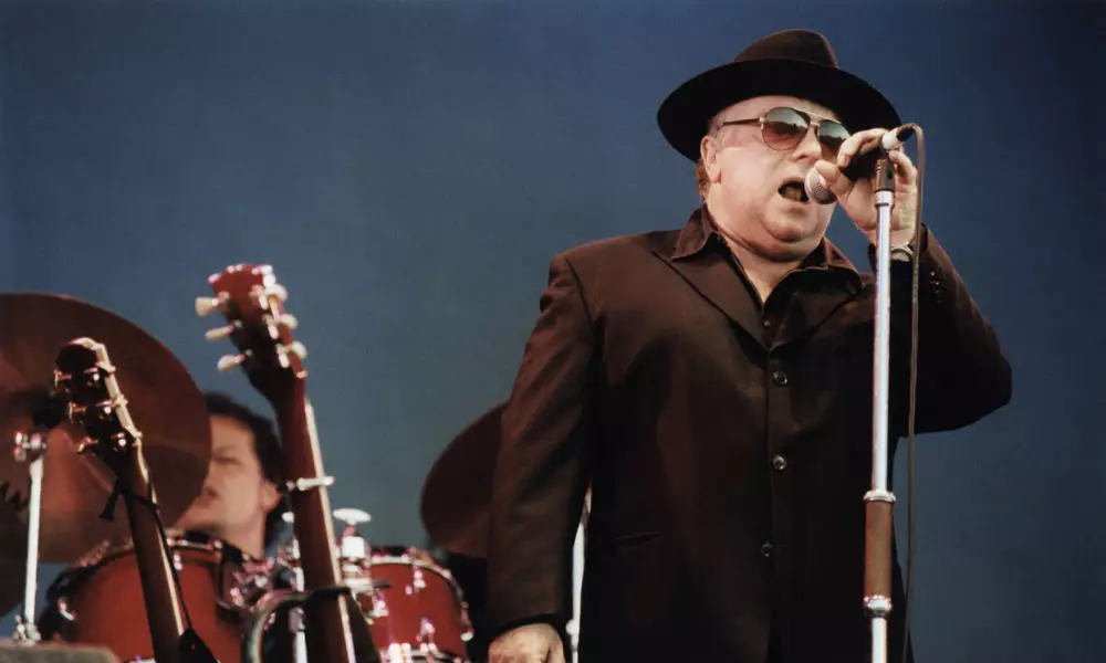 Van Morrison Yasohoye Inzira Nshya Yagiye Aho Urukundo Ruri