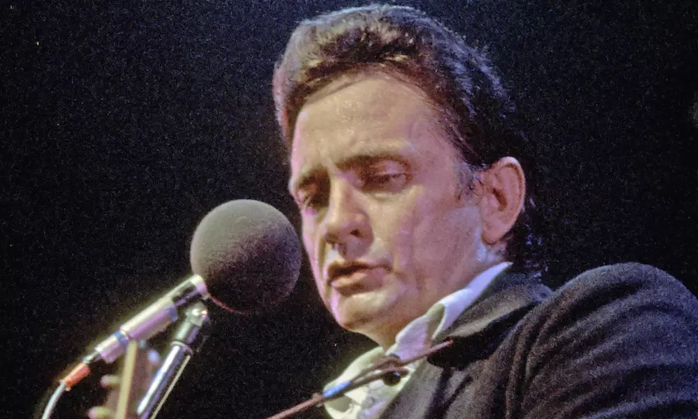 Nwoke ojii: Ihe 20 ị maghị gbasara Johnny Cash