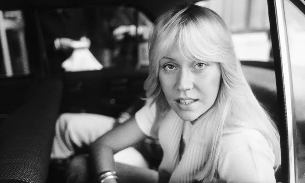 Agnetha Fältskog - Sebini se Tummeng sa Sebini-Sengoli sa lipina | uDiscover Music