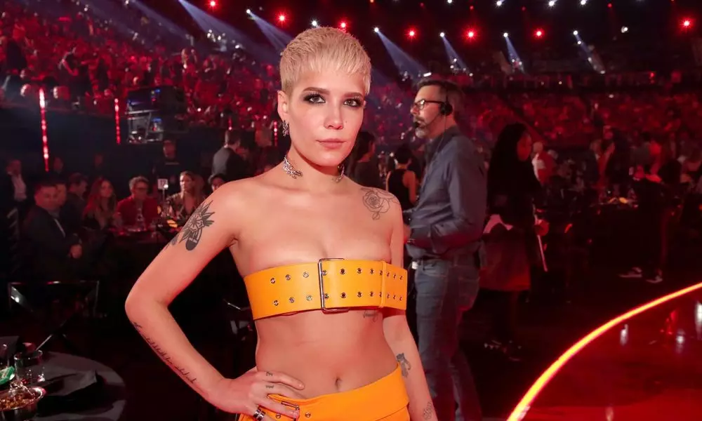 Halsey - 照片：Christopher Polk/Getty Images for iHeartMedia