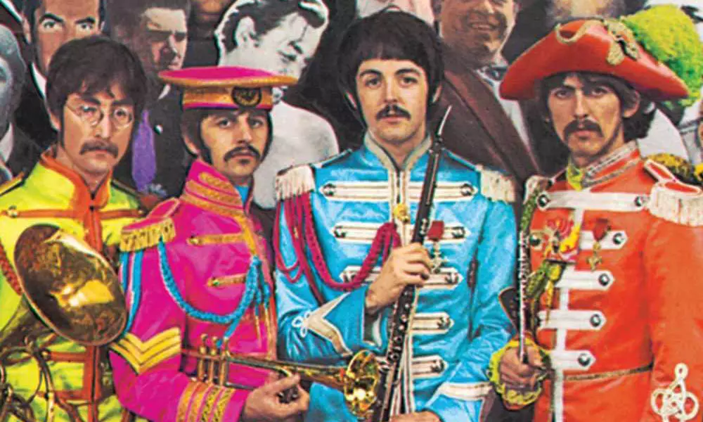 Las portadas de los álbumes de los Beatles, explicadas | uDescubrir música